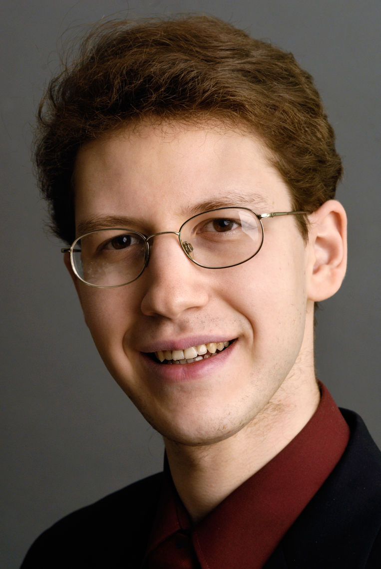 Maxim Pinkovskiy – Paul & Daisy Soros Fellowships for New Americans