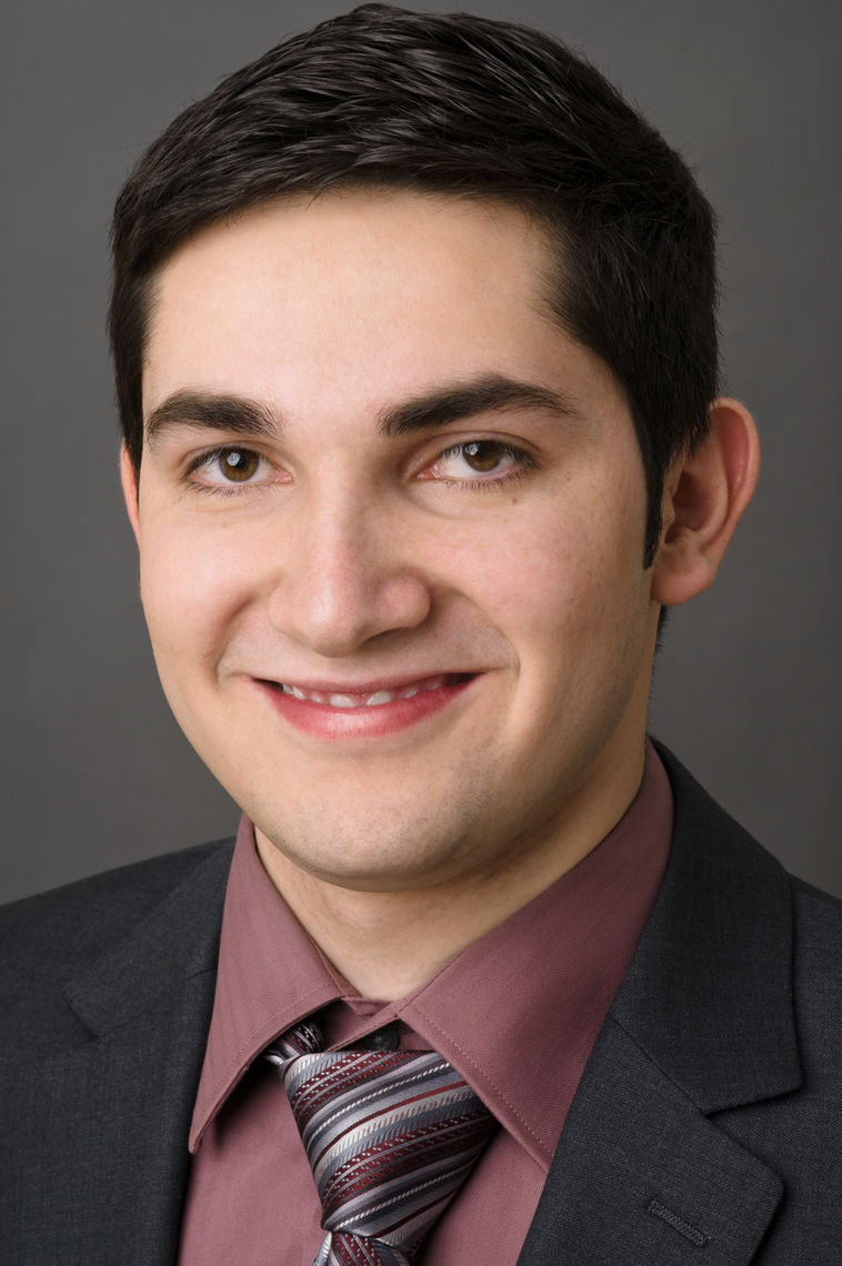 Carlos Torres – Paul & Daisy Soros Fellowships for New Americans